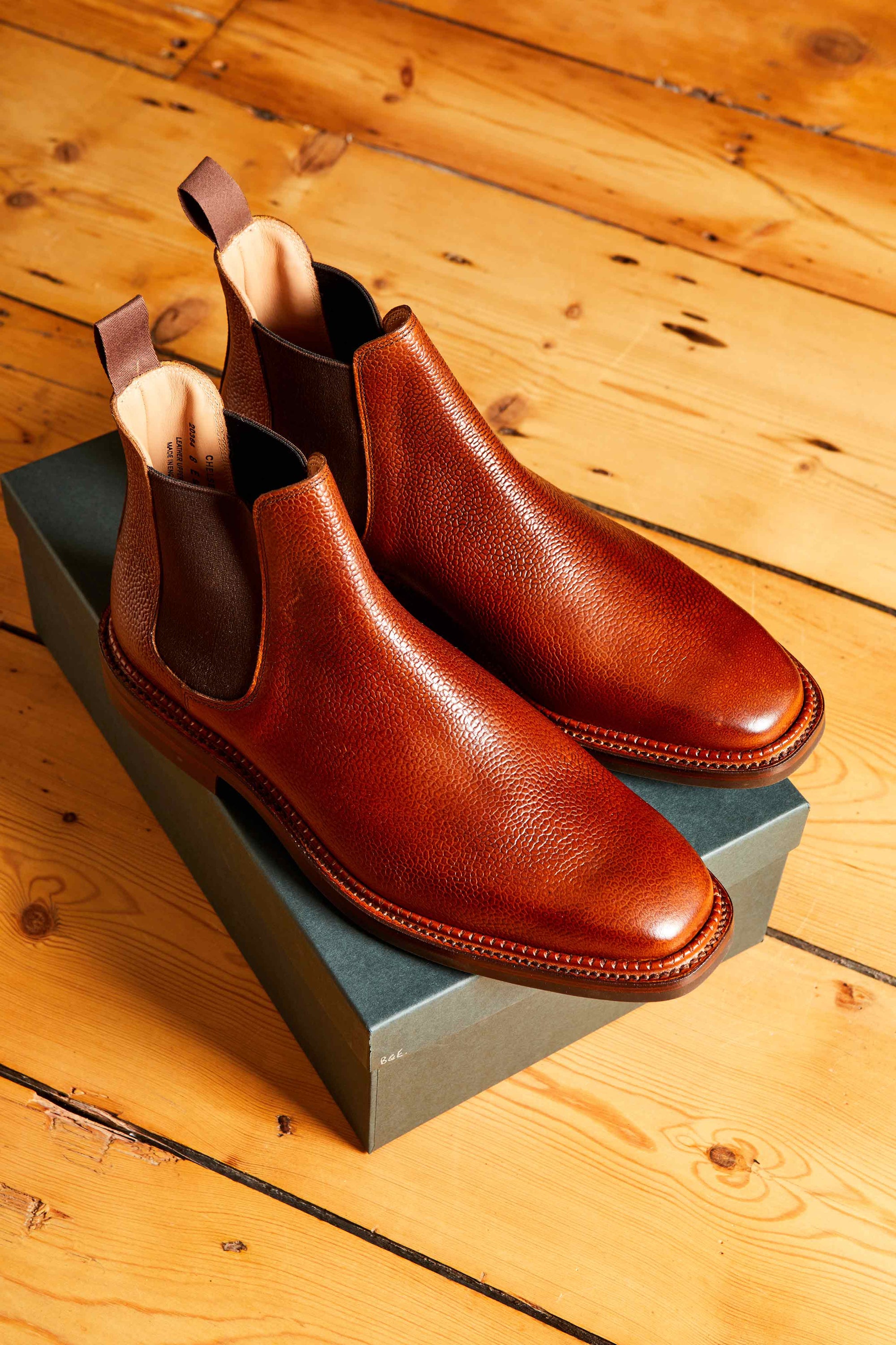 Chelsea 16 Tan Scotch Grain | Bowhill and Elliott